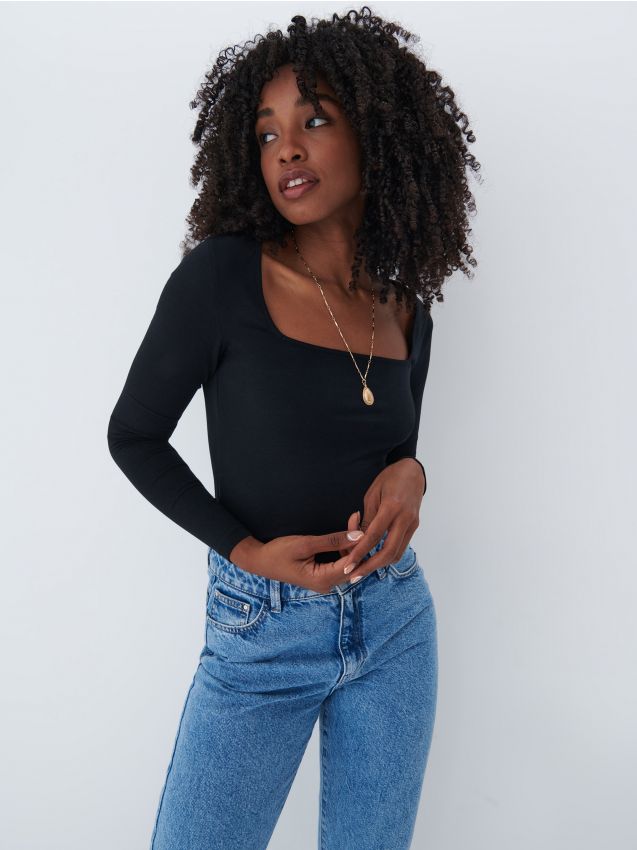 Bluzka basic Kolor czarny - MOHITO - 7617I-99X